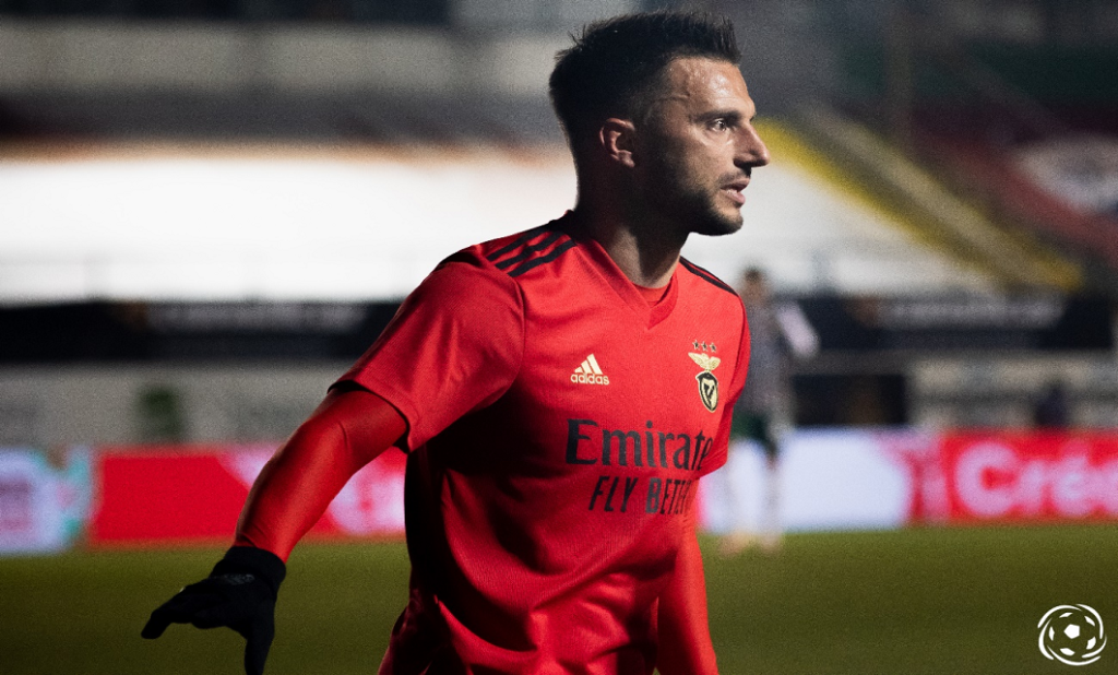 Andreas Samaris está de regresso a Portugal