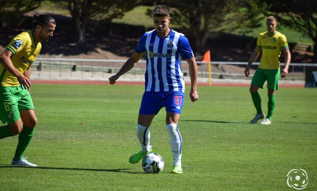 Olheiro BnR | Bernardo Folha