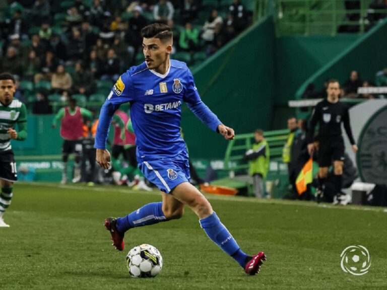 Olheiro BnR | André Franco