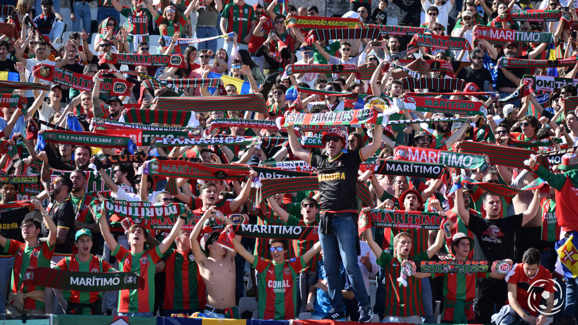 CS Marítimo marca aos 90+5' e confirma descidas de FC Paços Ferreira e ...