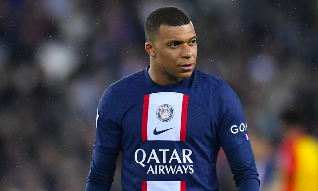 Chelsea define plano para tentar Kylian Mbappé