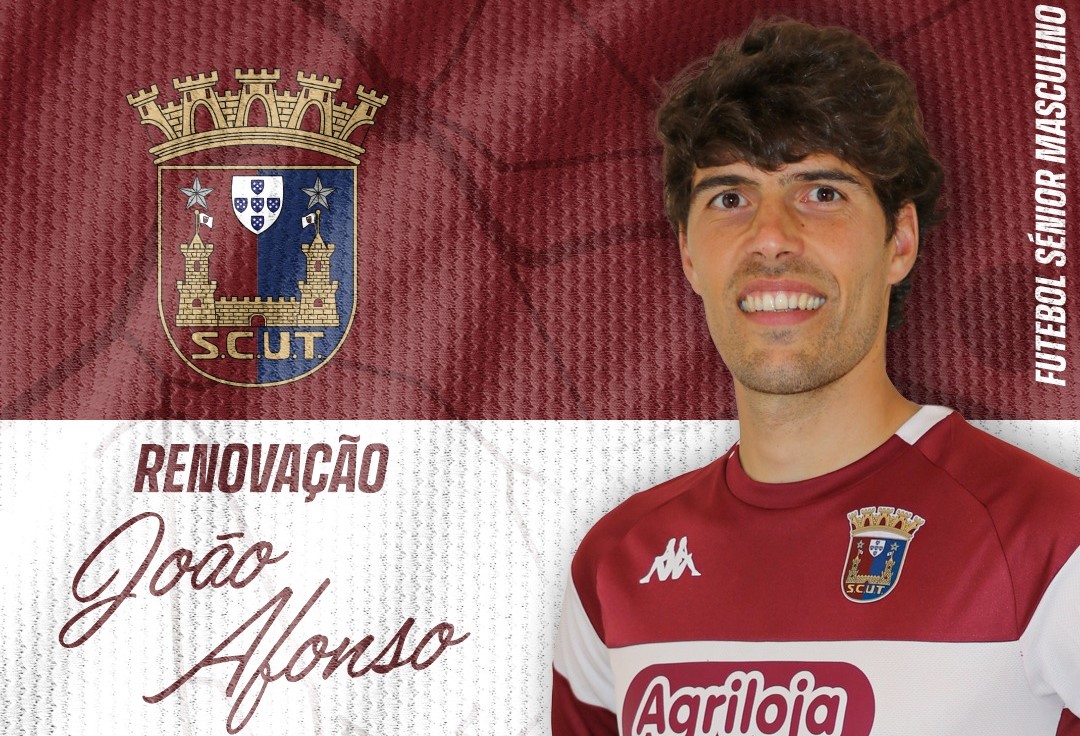 João Afonso renova contrato com o Torreense