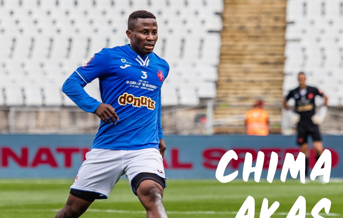Chima Akas prolonga ligação com o Belenenses