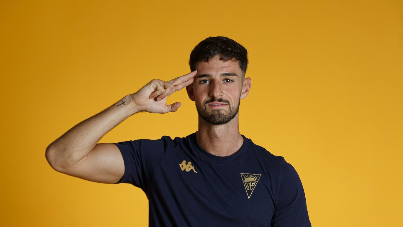 Alejandro Marqués regressa ao Estoril Praia em definitivo
