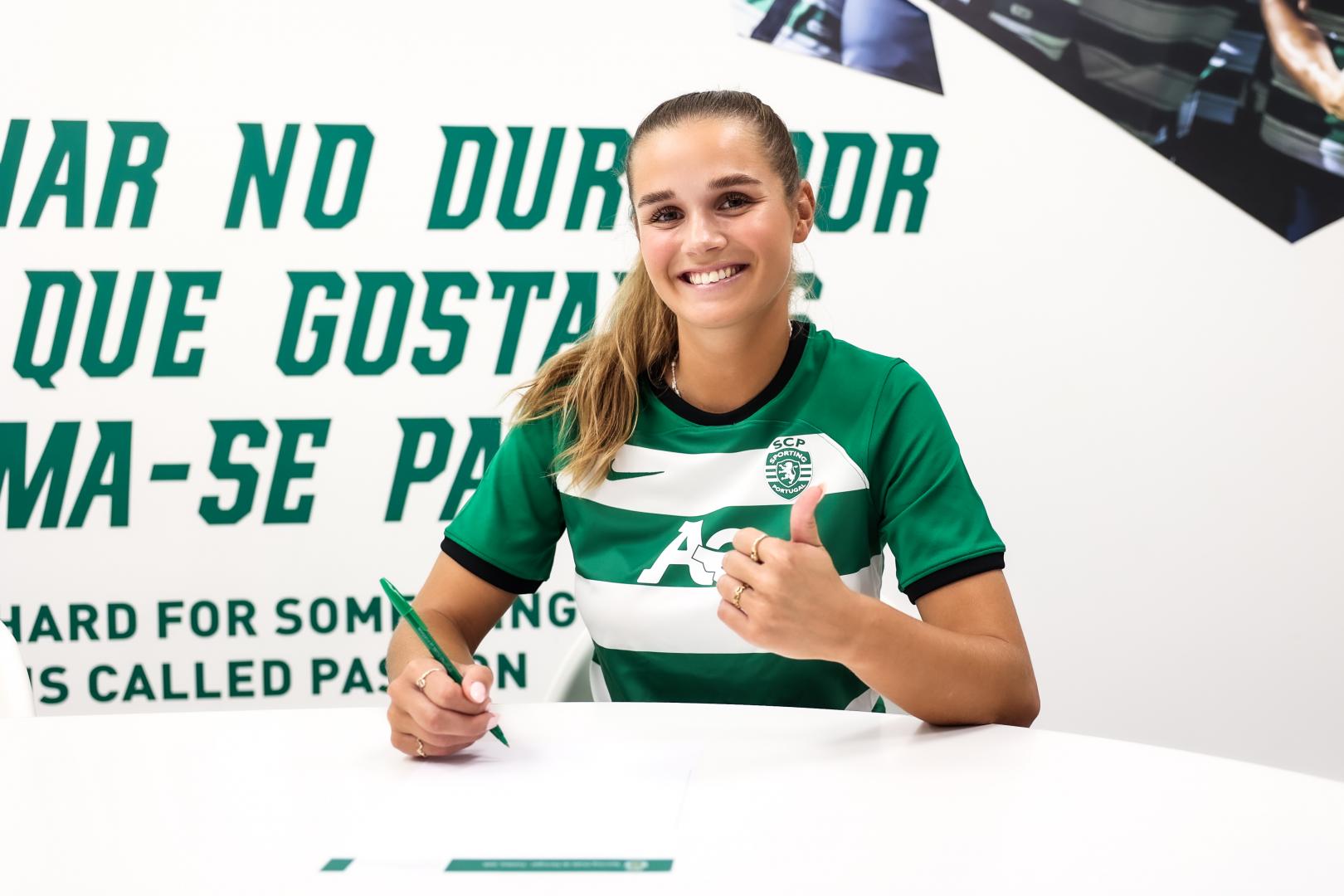 Andrea Norheim confirmada como reforço do Sporting