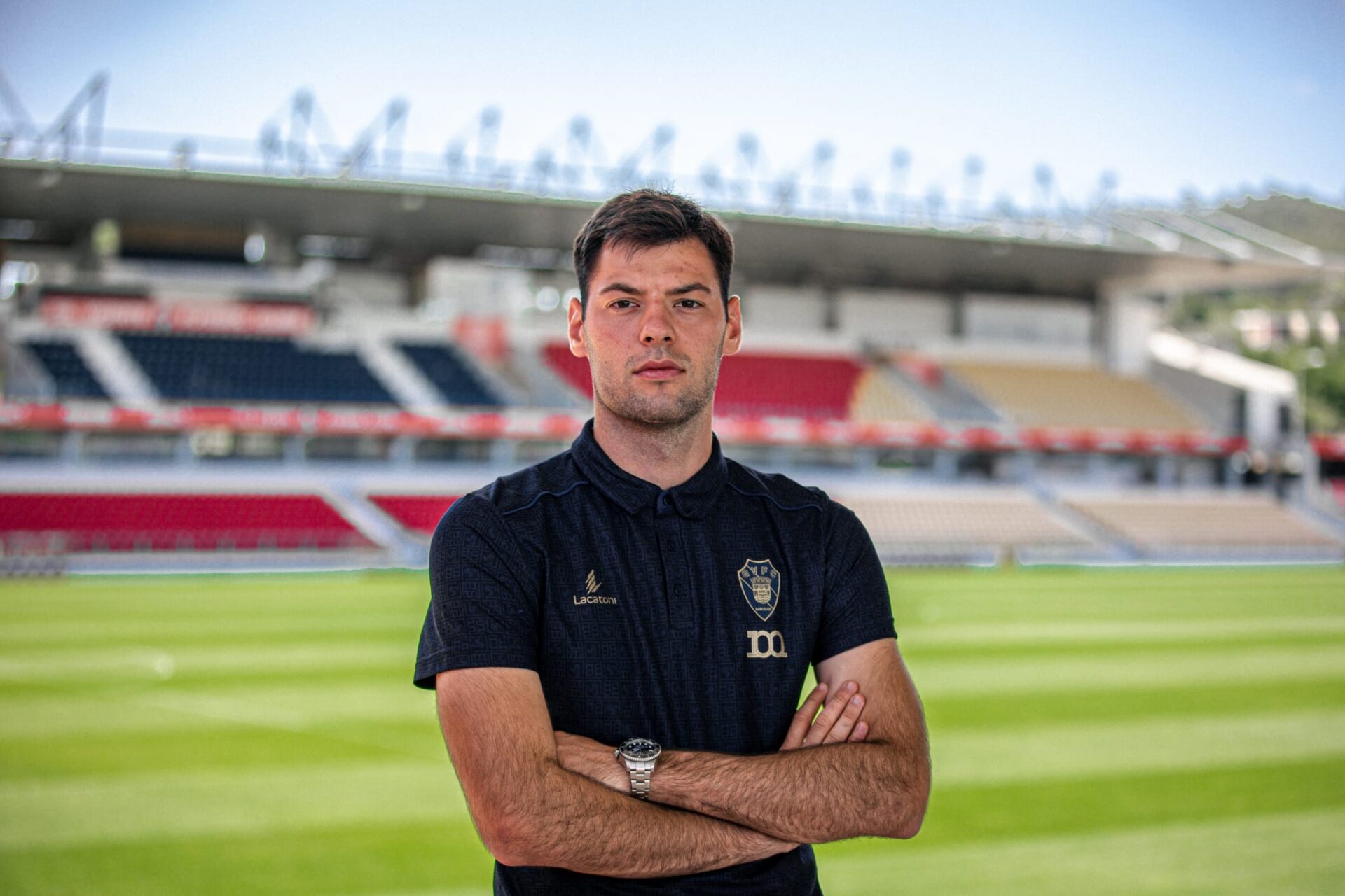 Roko Baturina oficializado no Gil Vicente como sucessor de Fran Navarro