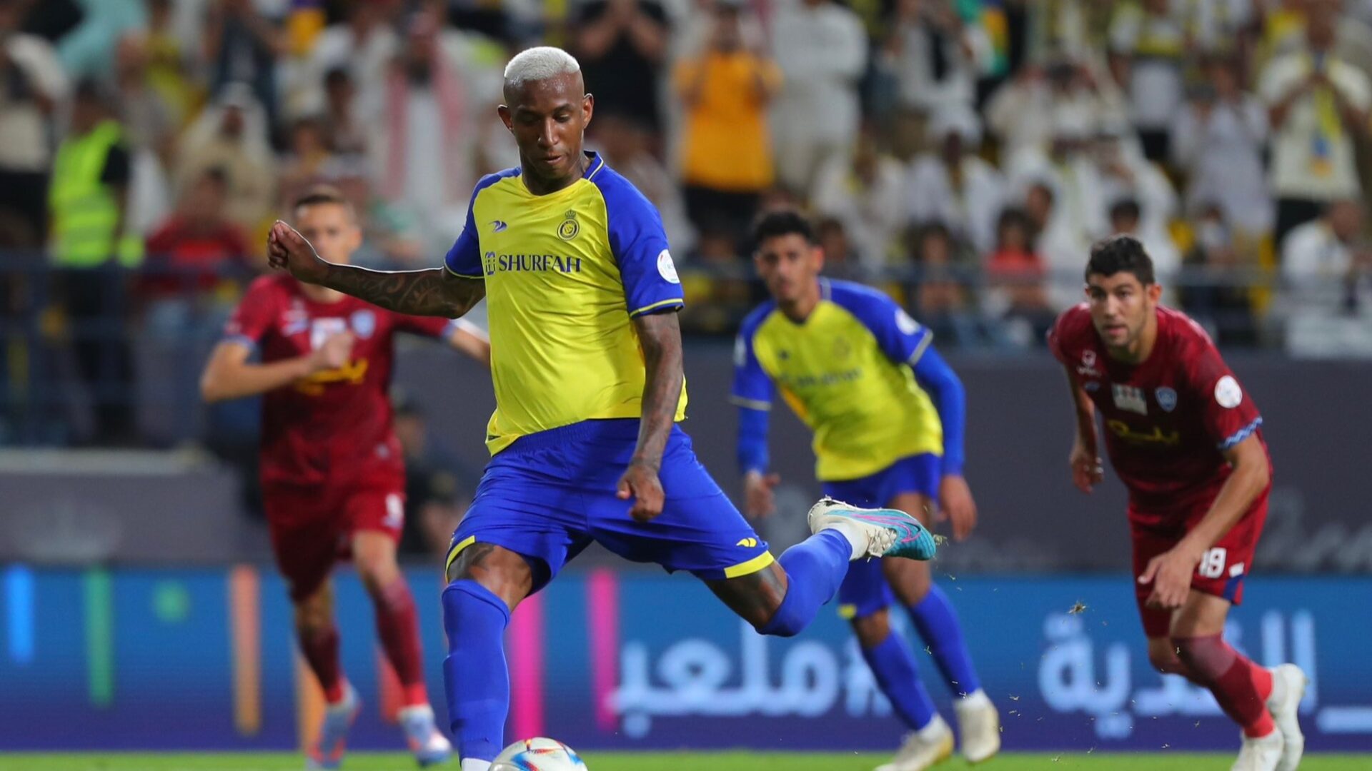 Anderson Talisca oferecido a gigante europeu