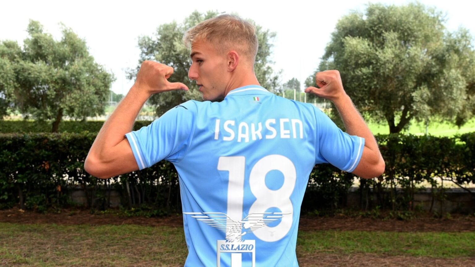 Gustav Isaksen assina pela Lazio por 15 milhões de euros