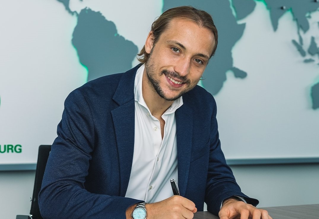 Wolfsburg oficializa Lovro Majer por 30 milhões de euros
