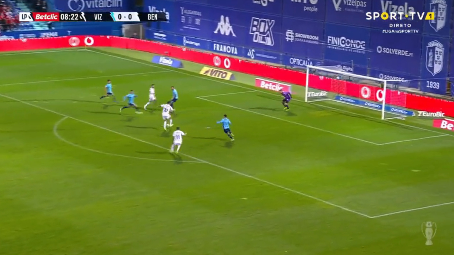 Petar Musa abre o marcador para o SL Benfica contra o FC Vizela