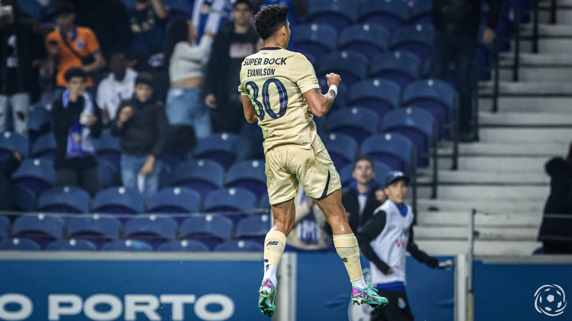 FC Porto em modo passeio vence CDC Montalegre na Taça de Portugal
