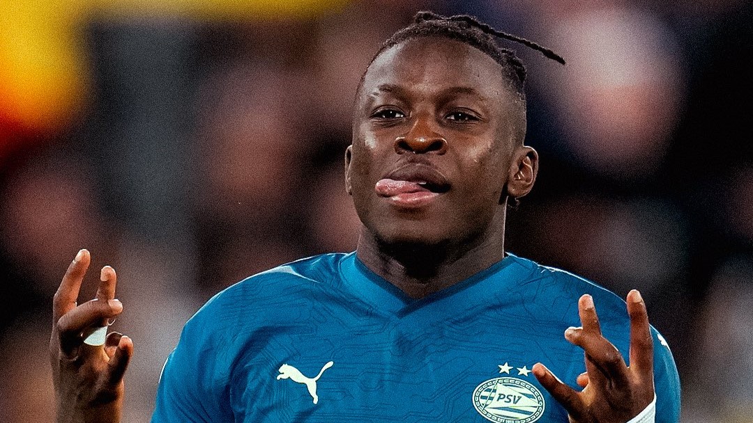 Tottenham Hotspur e Liverpool disputam contratação de extremo no ...