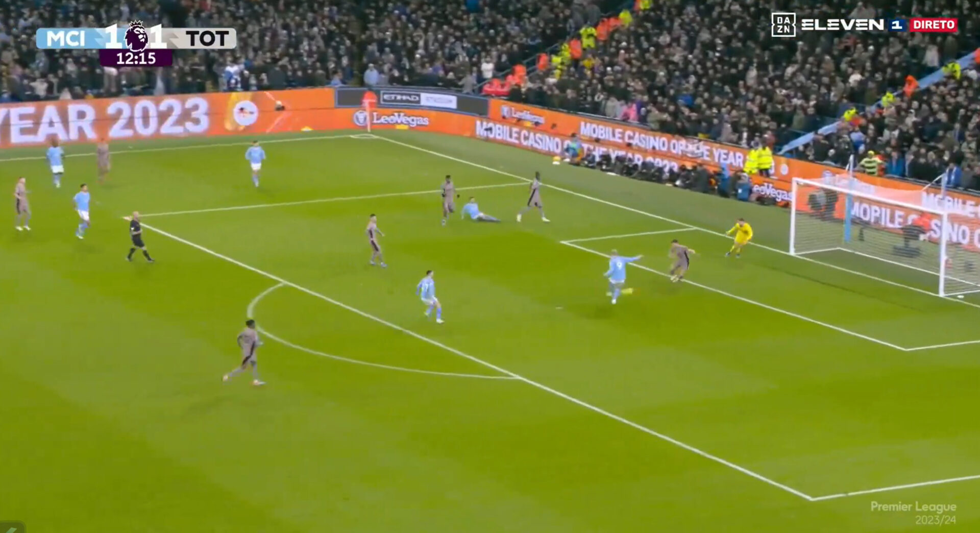 Haaland perde grande oportunidade de golo no Manchester City x Tottenham