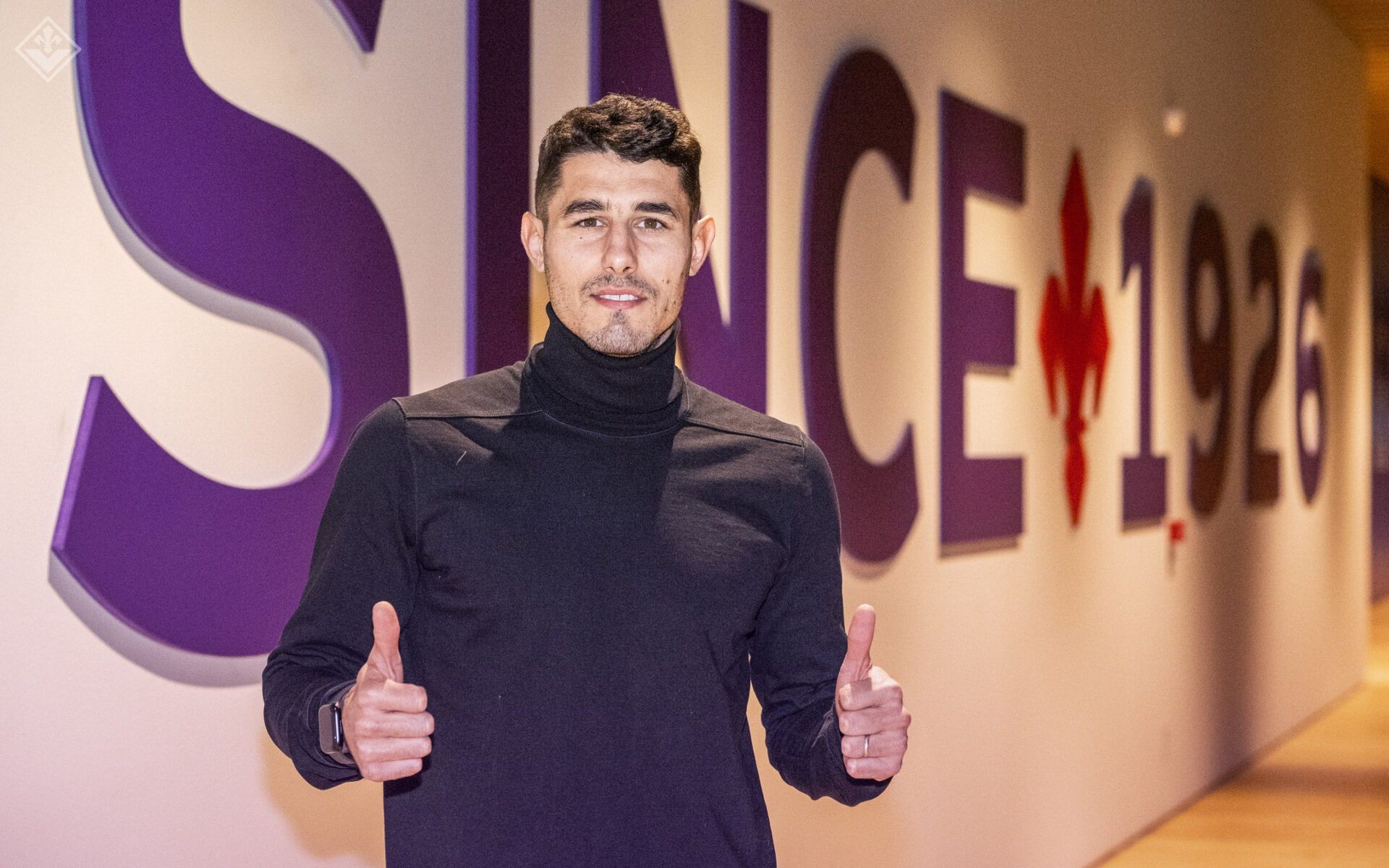 Fiorentina contrata Davide Faraoni