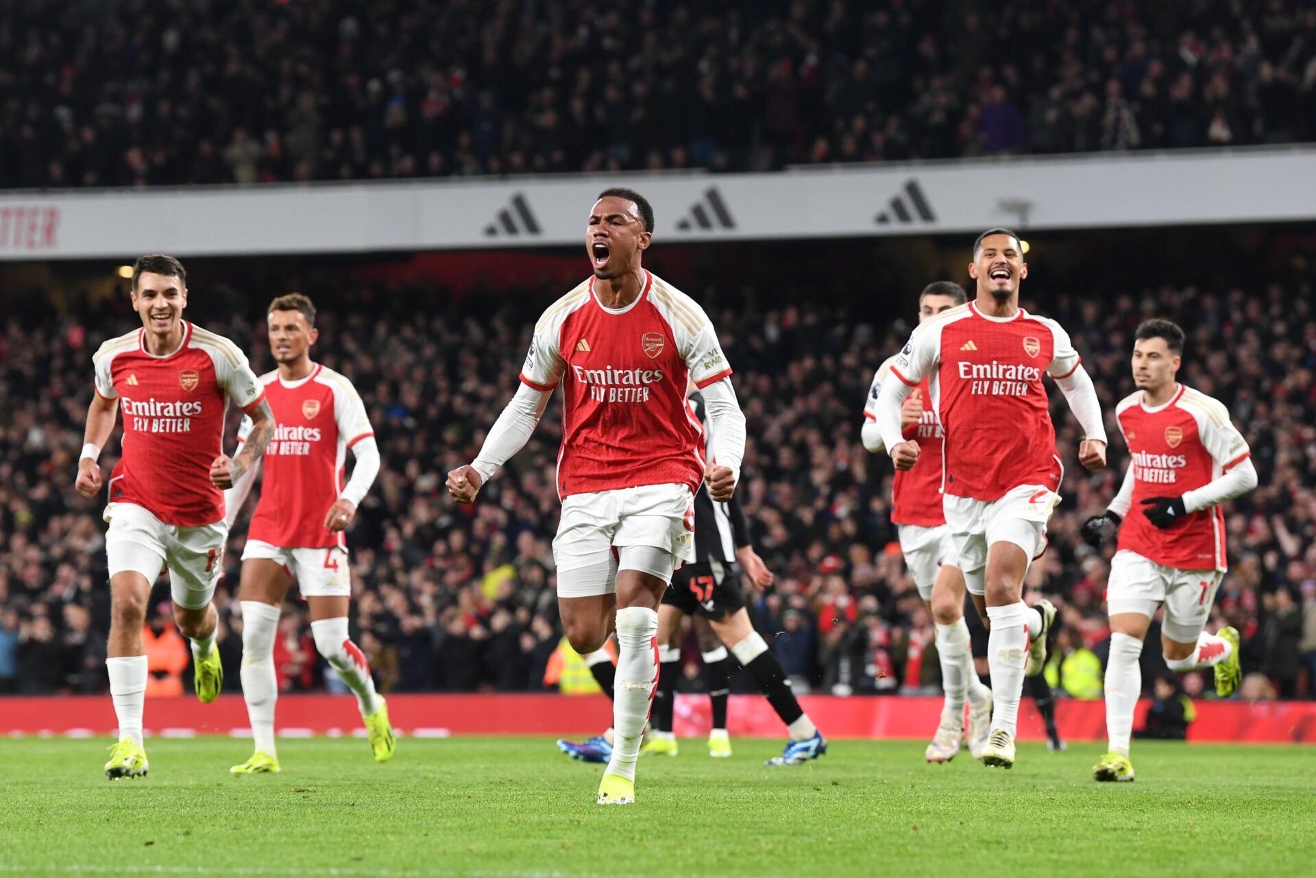 Arsenal pode avançar com 60 milhões por internacional português