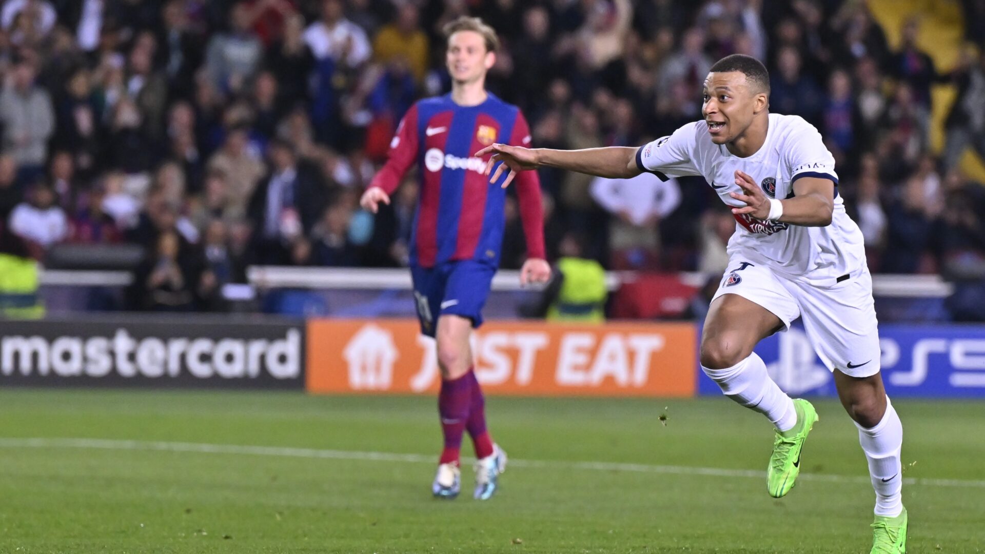 Kylian Mbappé dá o mote: «Sonho em ganhar a Liga dos Campeões com o PSG»