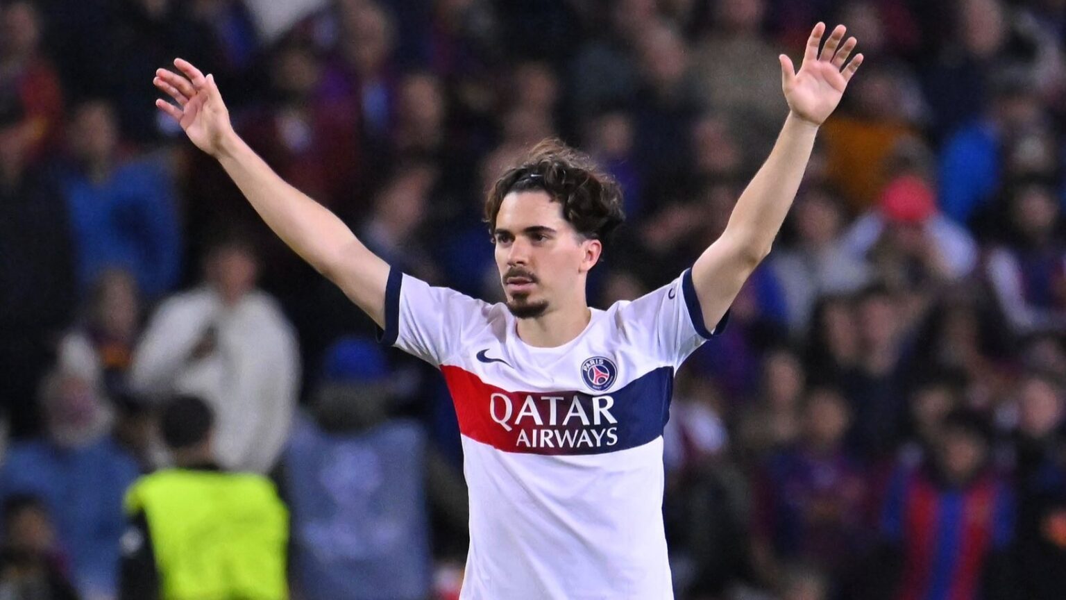 Há novidade importante em relação ao futuro de Vitinha no PSG