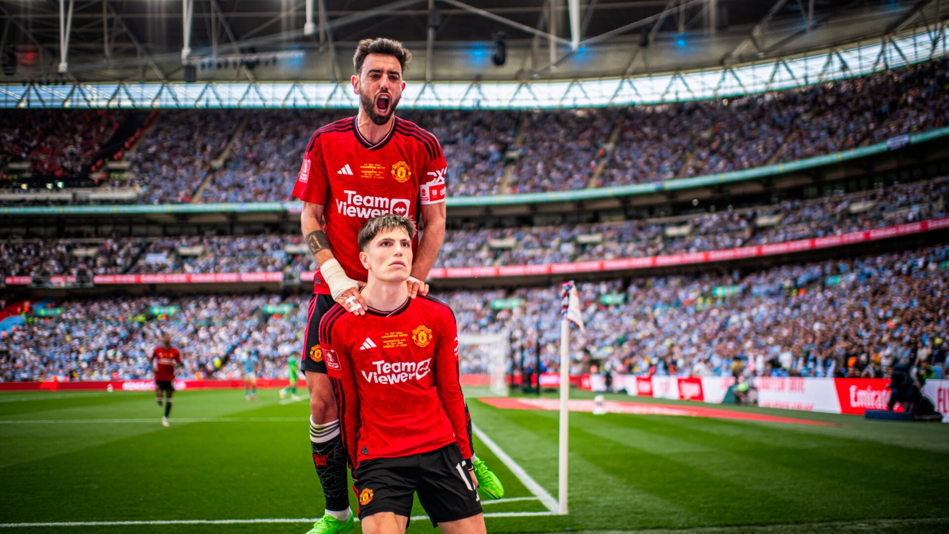 Alejandro Garnacho e Kobbie Mainoo são os primeiros adolescentes a ...