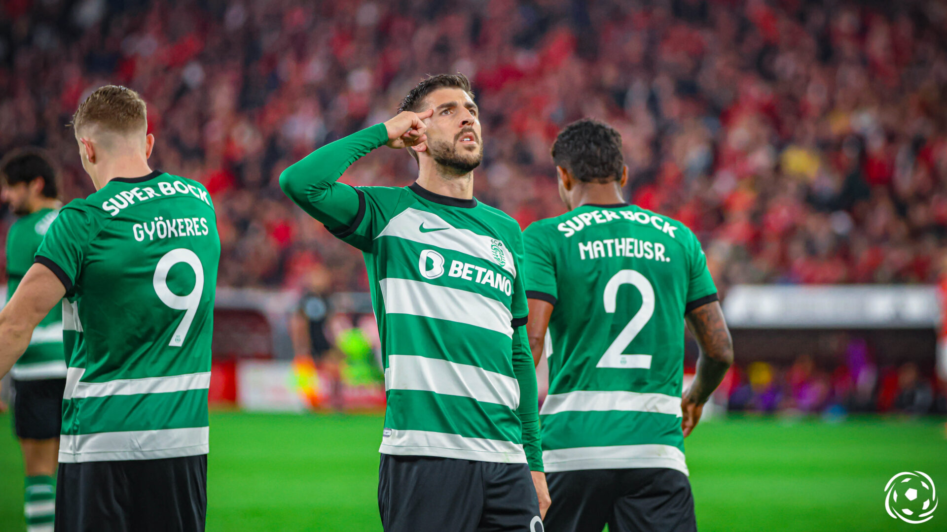 «Se o Paulinho mostra os dentes, eles até caem»: celebram jogadores do ...