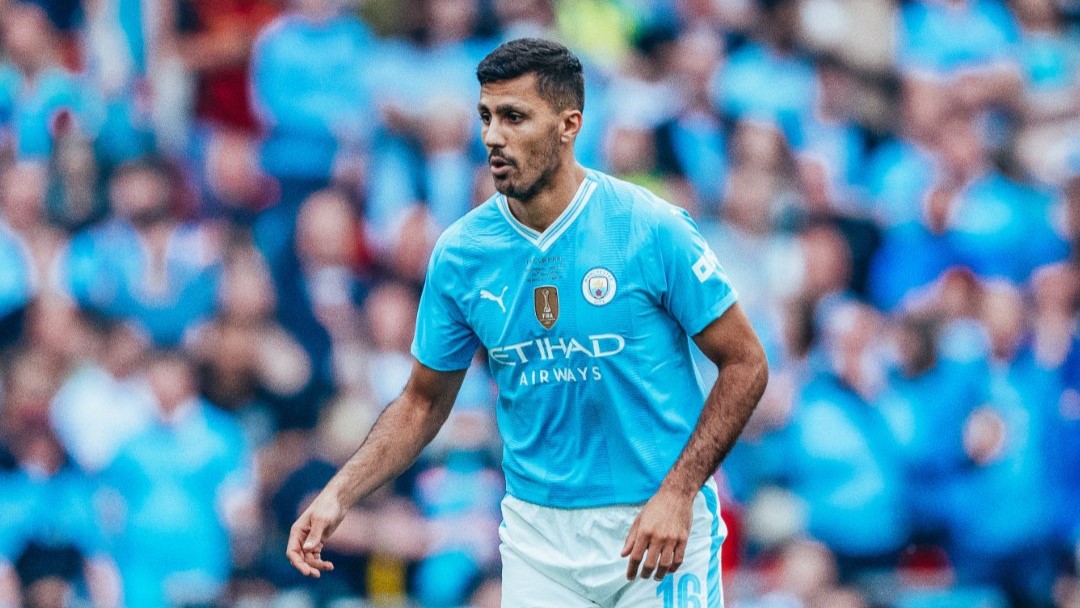 Rodri termina sequência invicta e perde jogo pelo Manchester City 74 ...