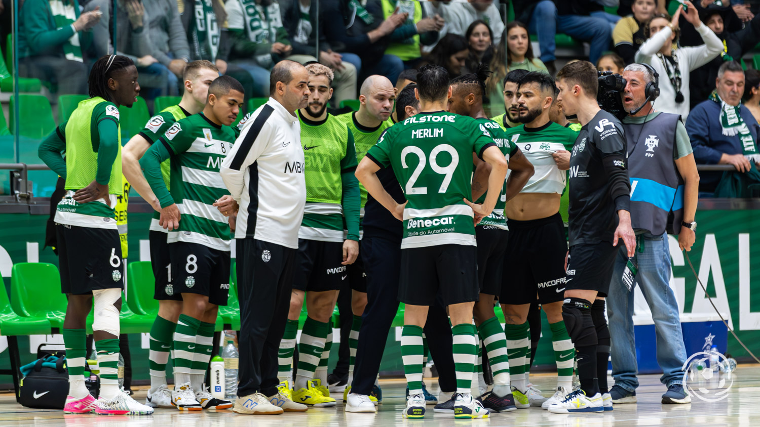 Sporting goleia Torreense e assume liderança provisória da Primeira ...