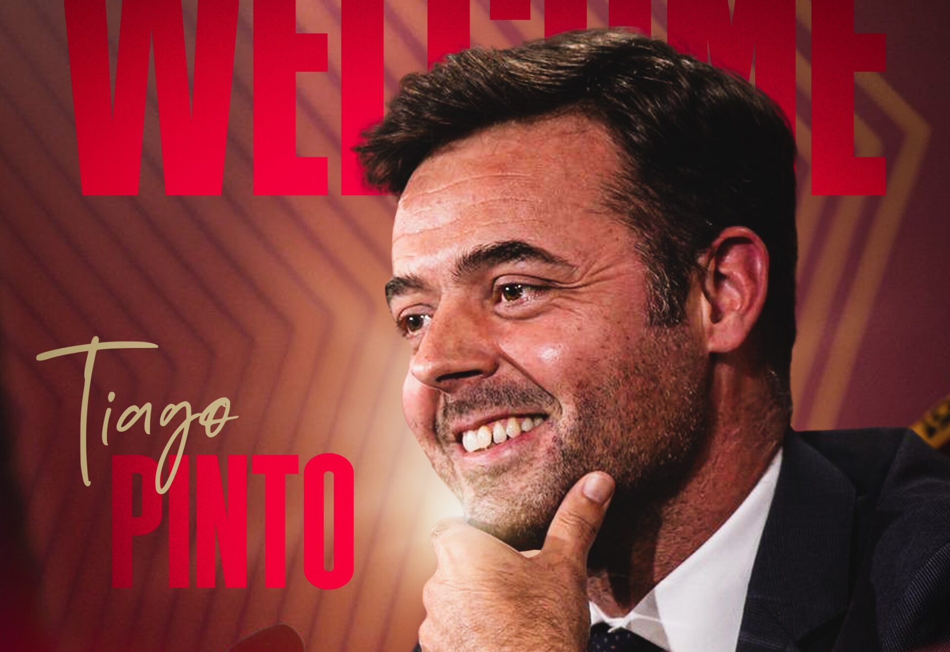 Tiago Pinto oficializado no Bournemouth