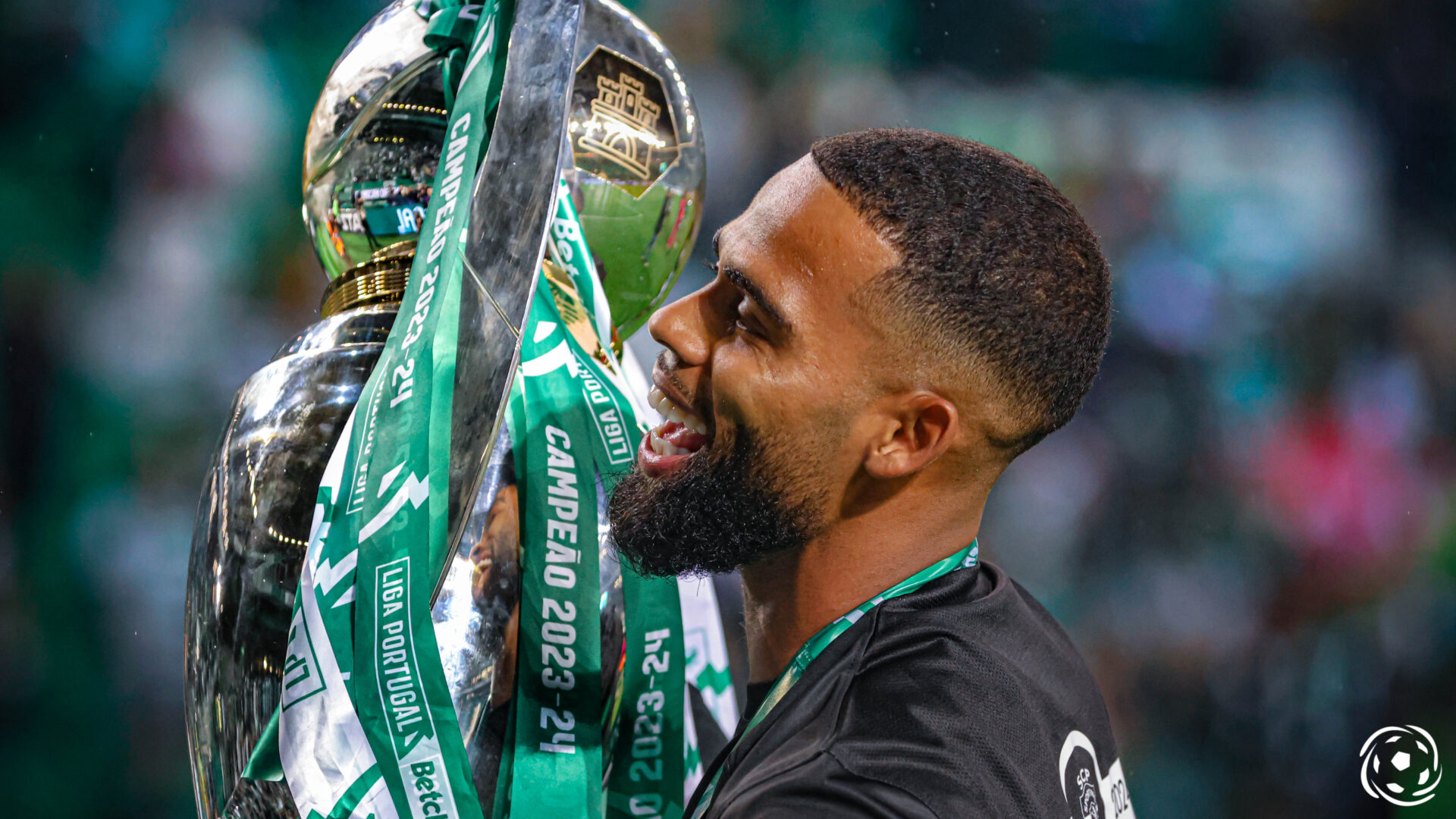 Sporting com proposta de 10 milhões de euros por Jeremiah St. Juste