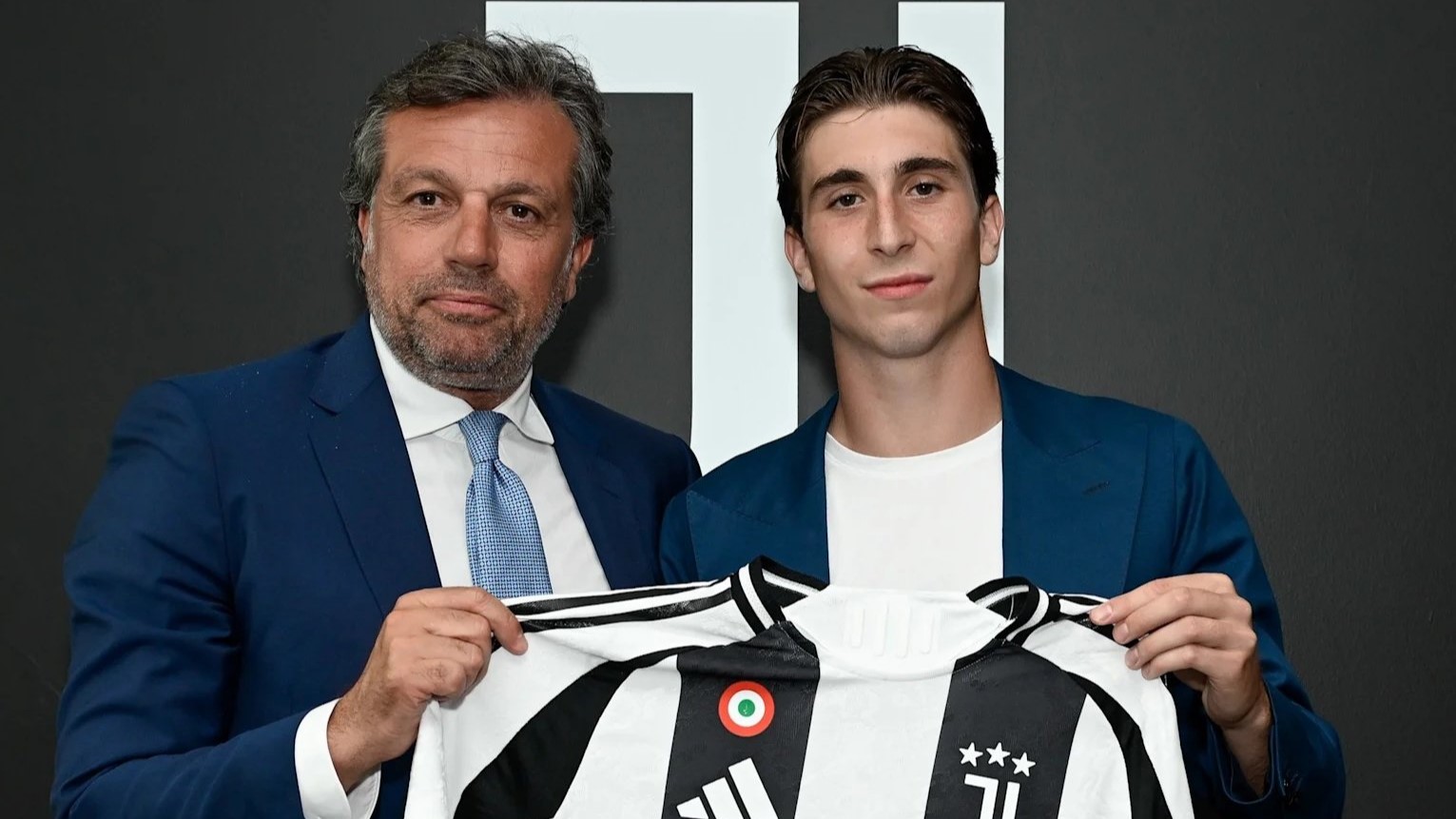 Fabio Miretti renova com a Juventus até 2028