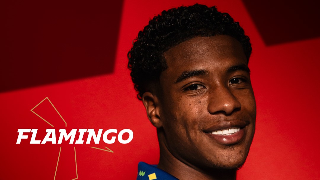 Ryan Flamingo oficializado como reforço do PSV