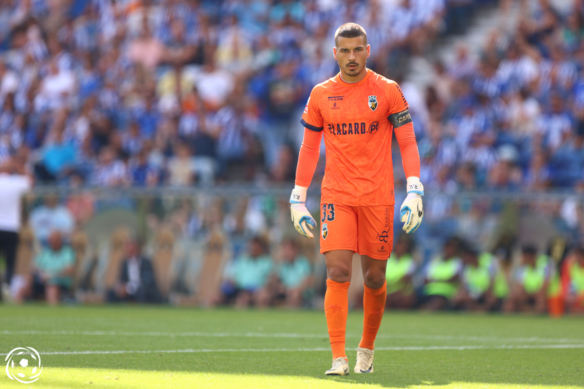 5 guarda-redes para reforçar as redes do Sporting