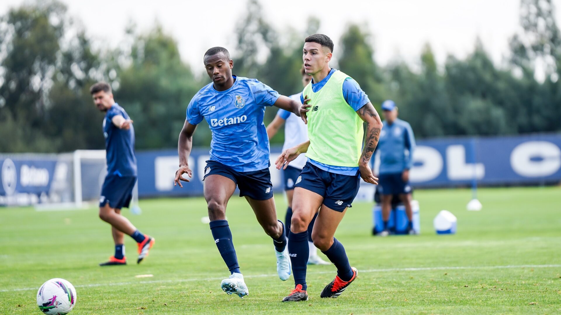 Tiago Djaló elogia Pepe: «É uma referência»