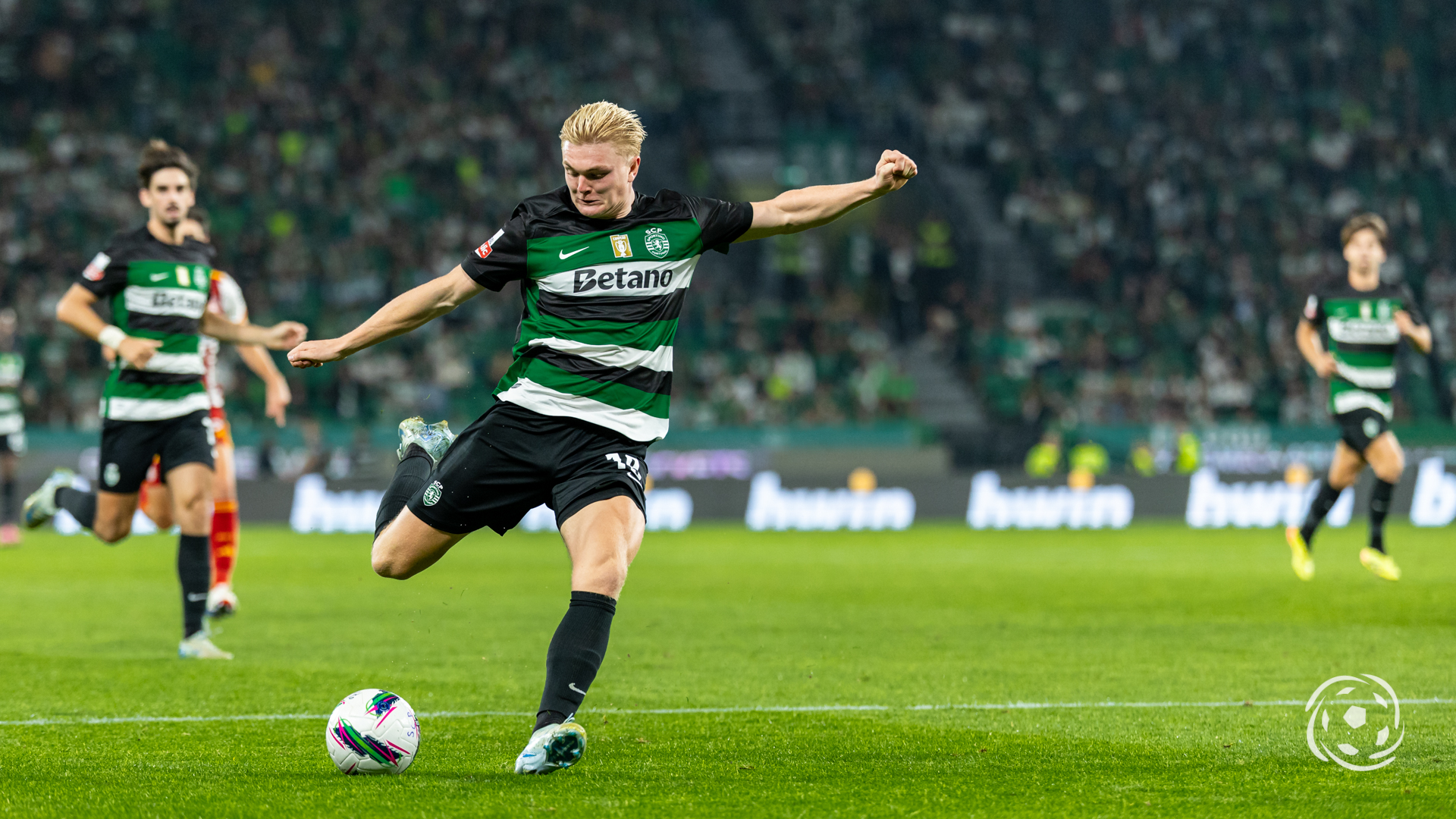 Treinador dos sub-21 da Dinamarca elogia Conrad Harder: «Nunca vi nada ...