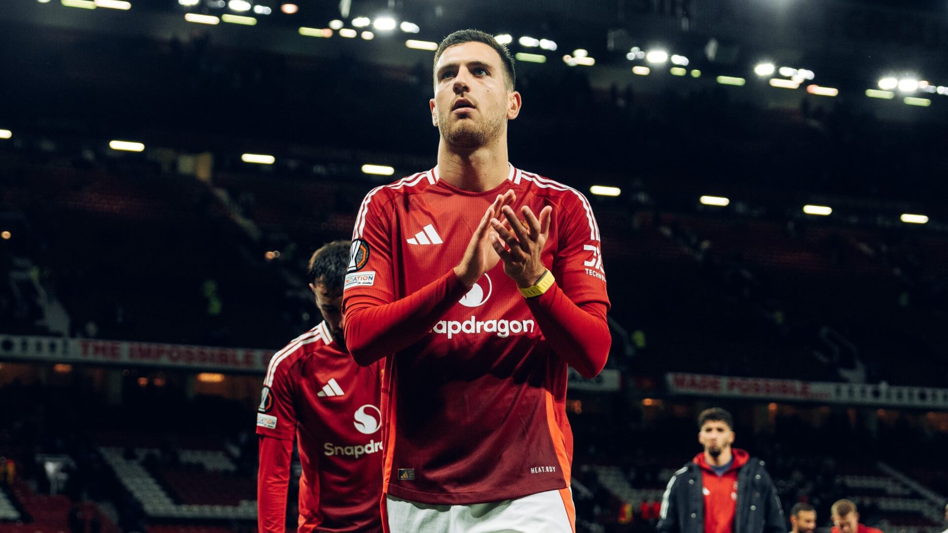 Diogo Dalot elogia Rúben Amorim e comenta saída de Erik ten Hag: «Foi ...