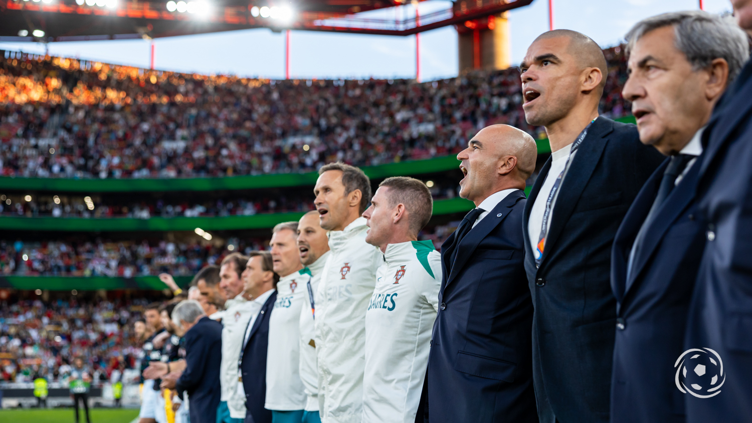 Anthony Barry deixa equipa técnica de Roberto Martínez em Portugal e ...