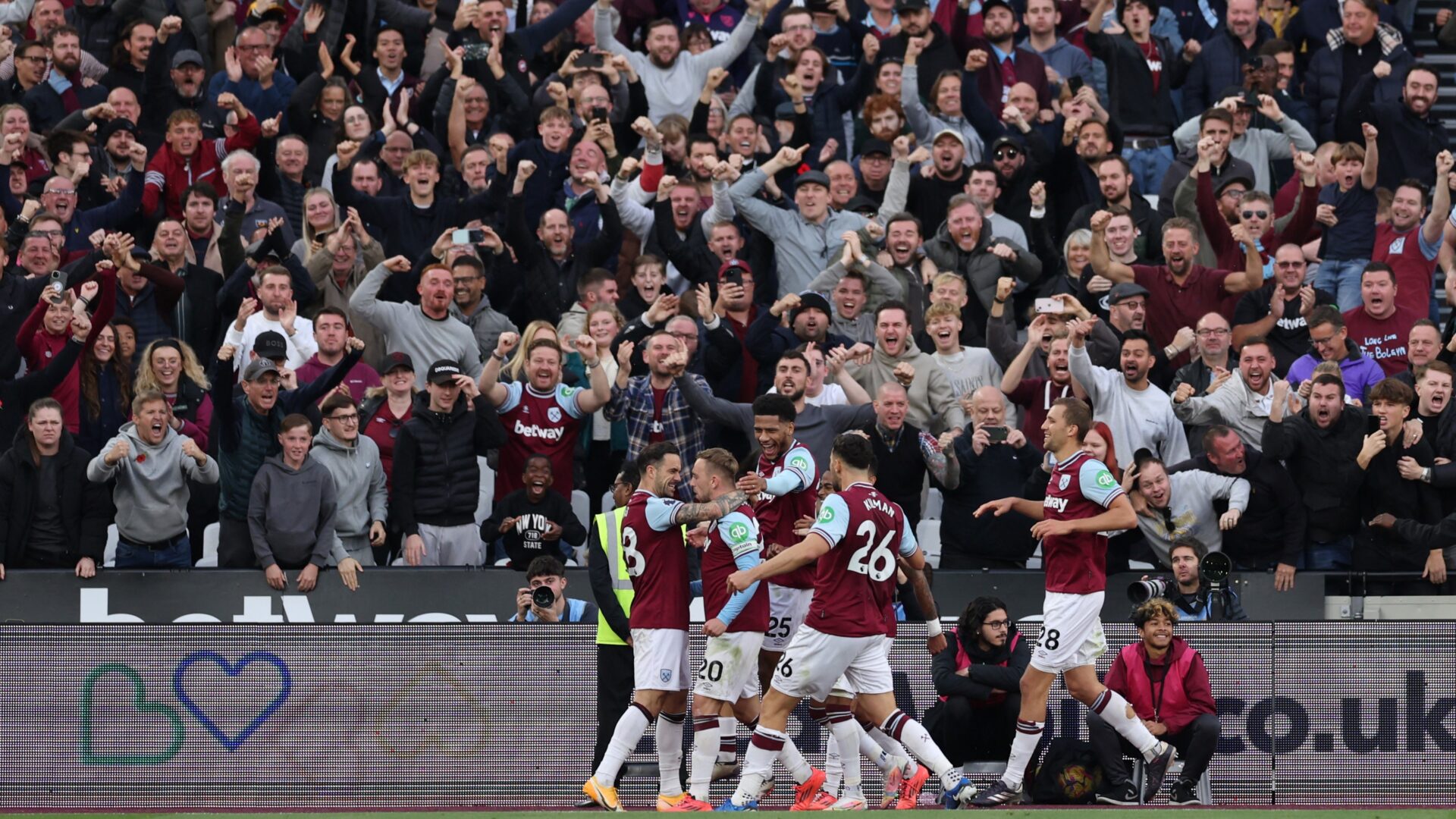 West Ham coloca 4 jogadores à venda em janeiro... e nenhum está no clube