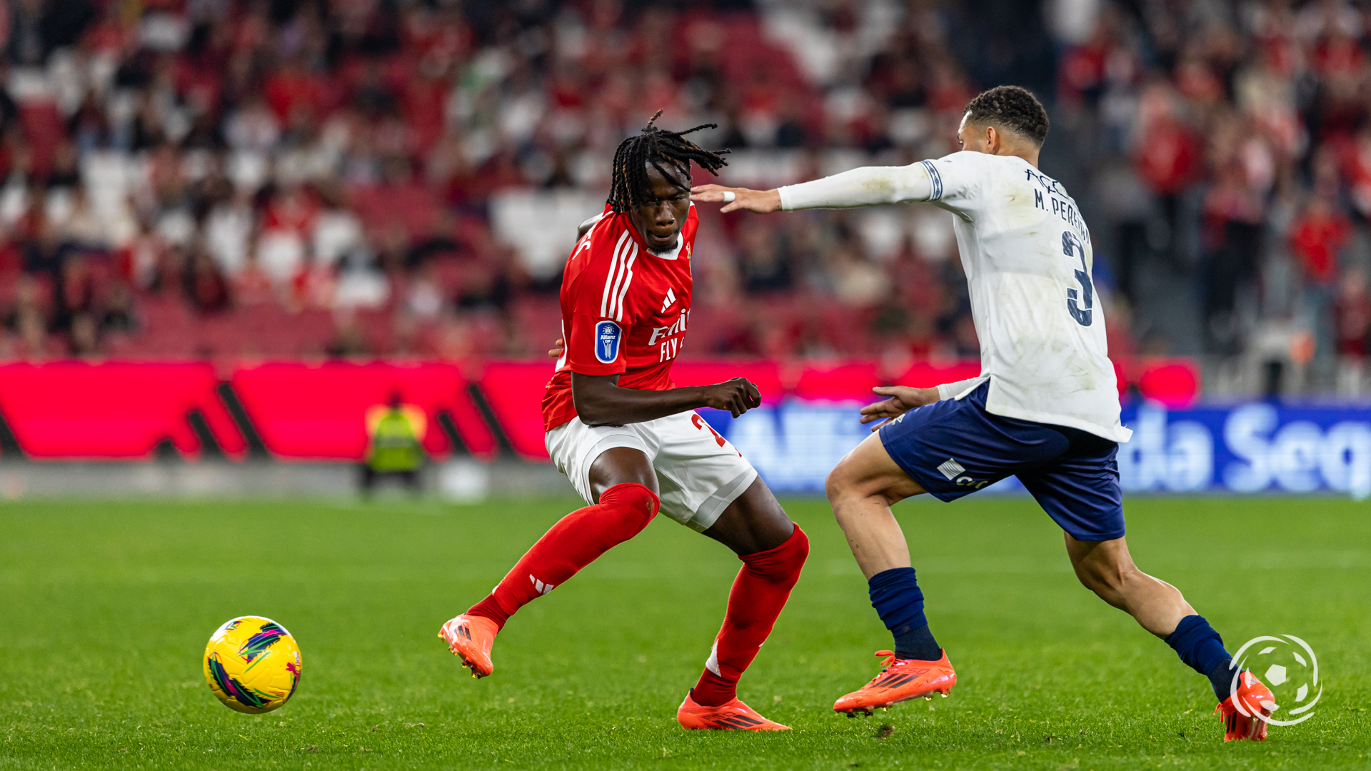 Benfica envia Issa Kaboré de volta para o Manchester City