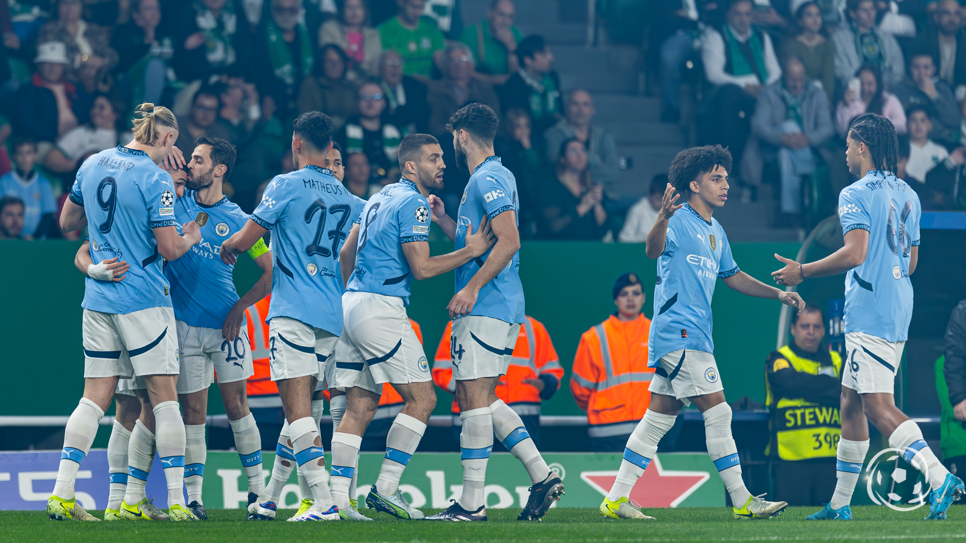 Manchester City pode investir 60 milhões em jogador para reforçar o ...