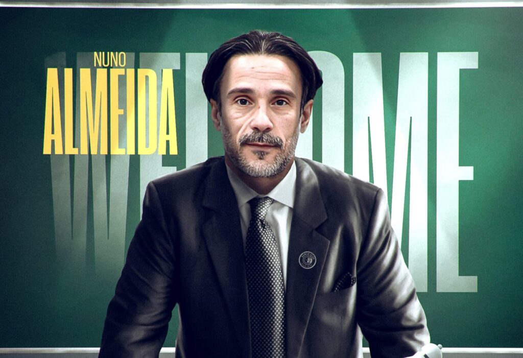 Mais um treinador português na Arábia Saudita: Nuno Almeida assina pelo ...