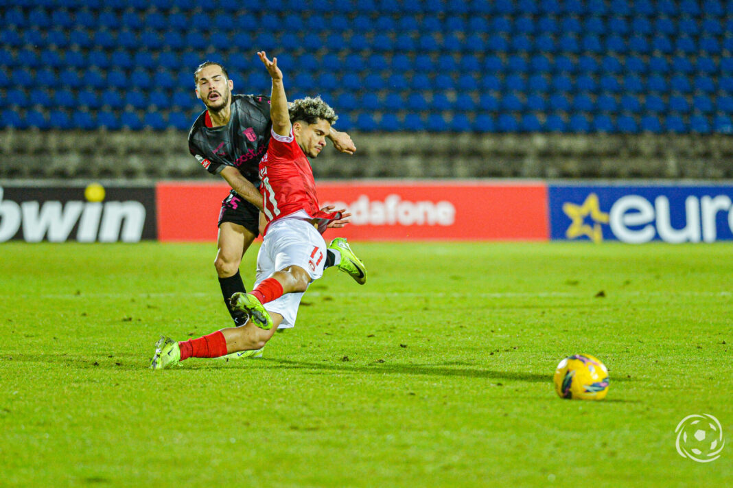 Santa Clara rejeita proposta de 5 milhões de euros por Gabriel Silva e ...