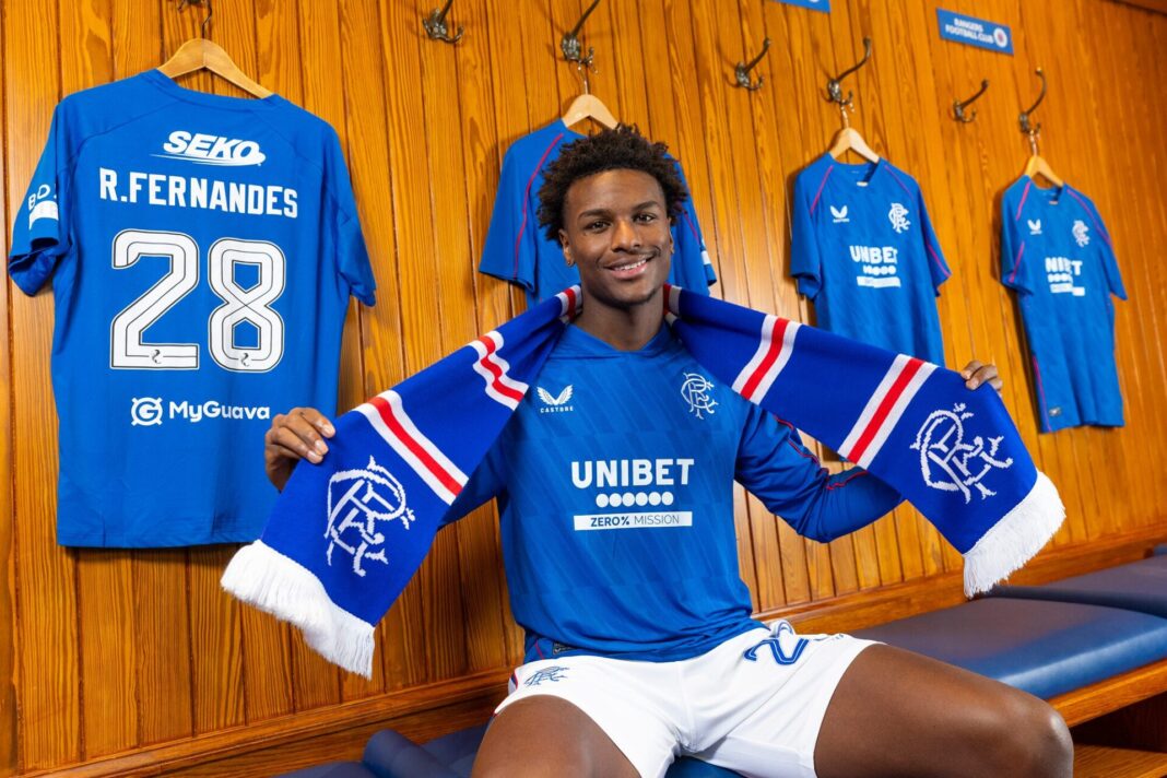 Português Rafael Fernandes troca Lille pelo Rangers