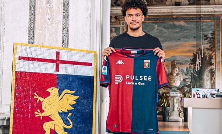 Sebastian Otoa assina pelo Genoa