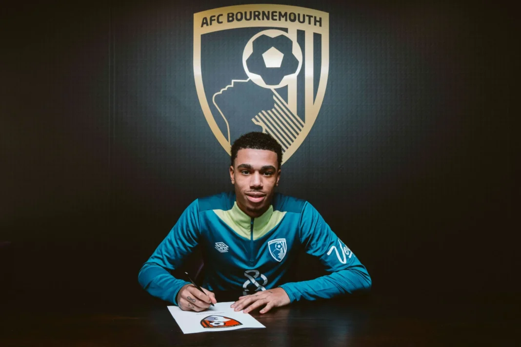 Zain Silcott-Duberry é reforço do Bournemouth